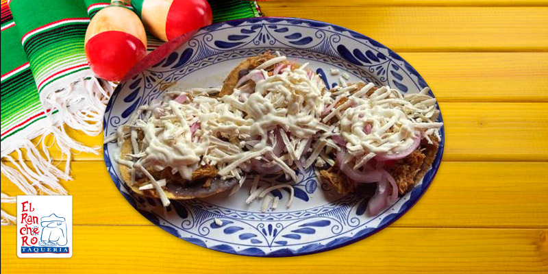 Tostadas Cochinitas Pibil en Vitacura